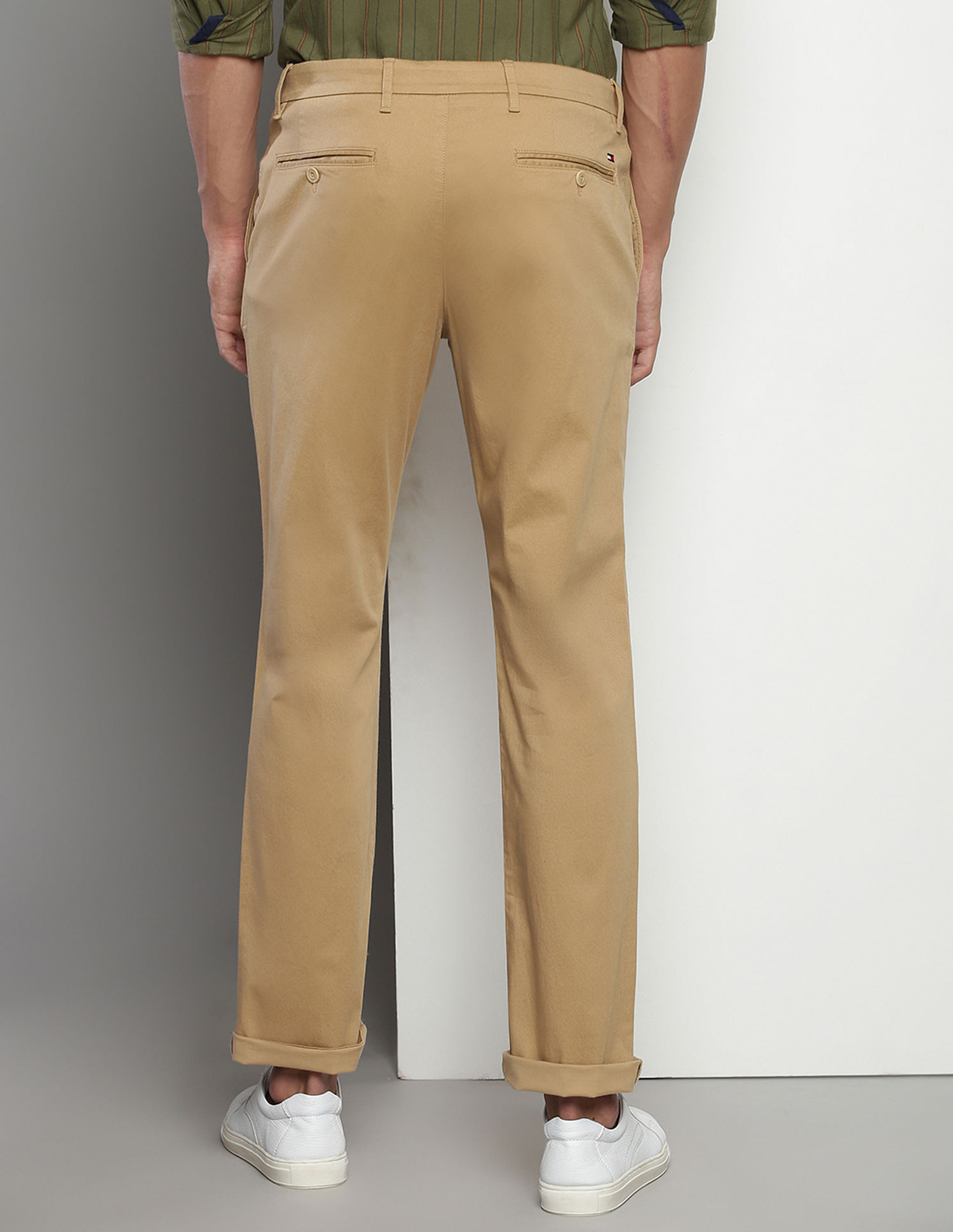 Tommy hilfiger trousers price store
