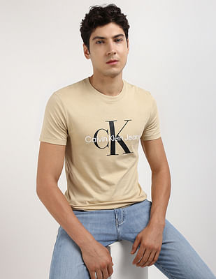 Calvin Klein Men Wear Calvin Klein Men s Clothing Online NNNOW